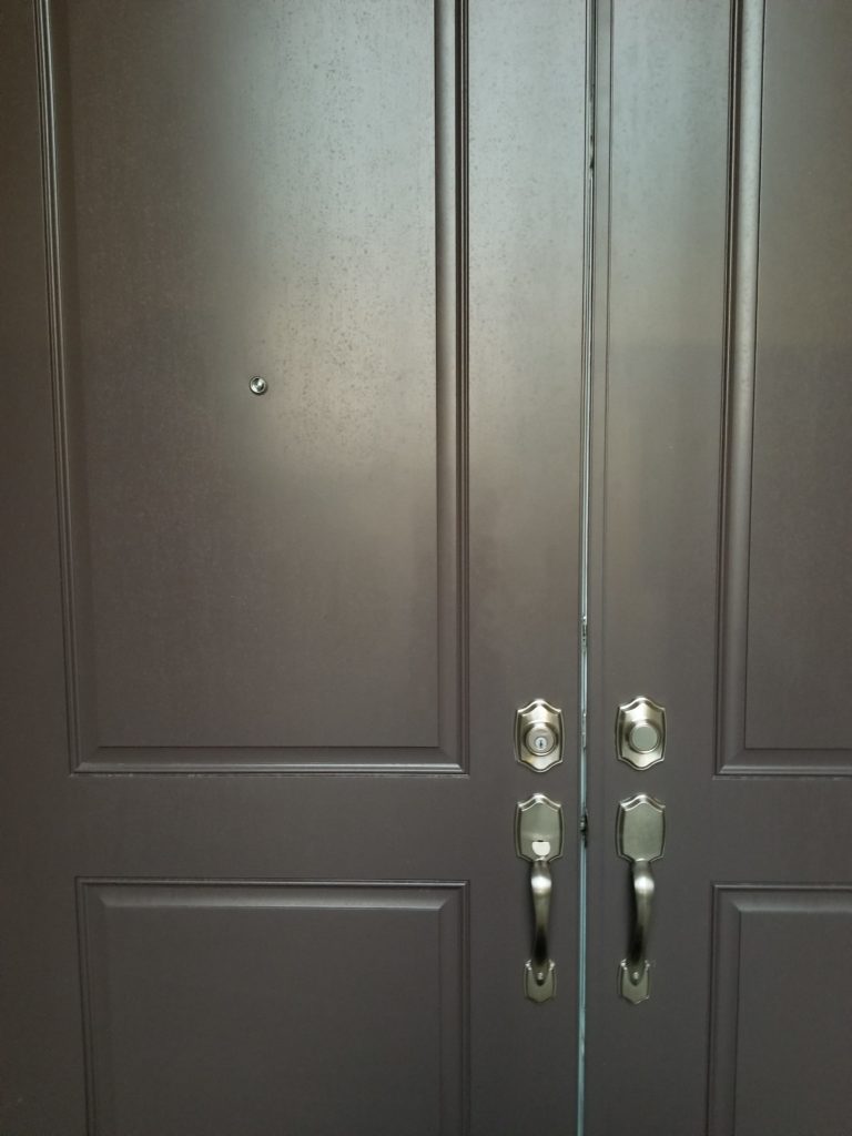 Installing a privacy deadbolt - Florida Lock Doctor